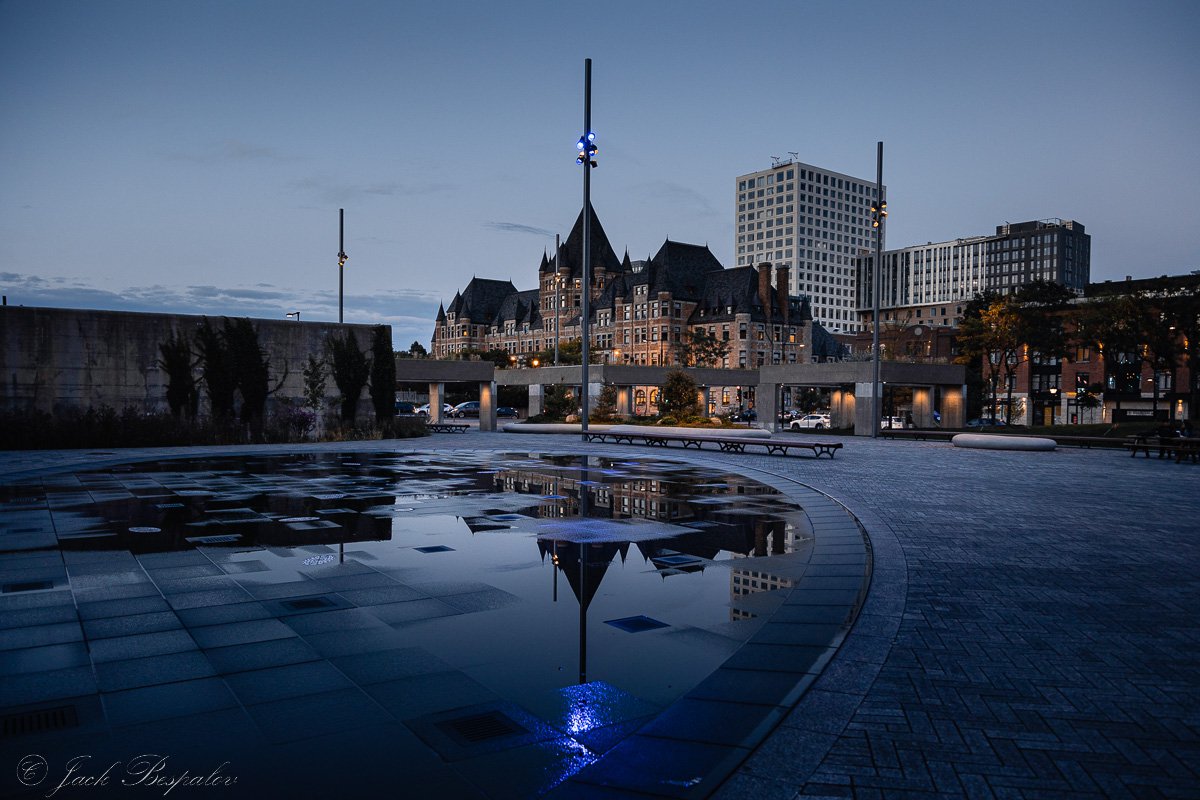 Blue light | helloart