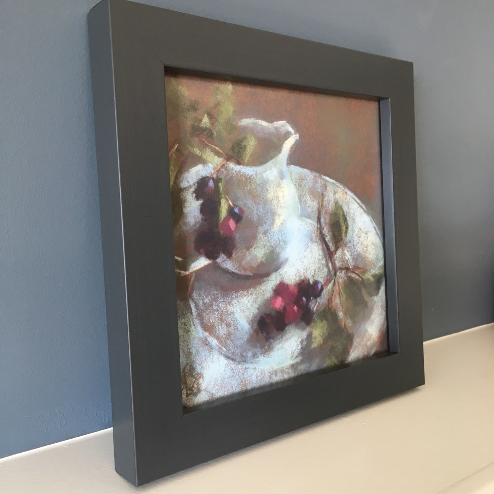 Berry contrast | helloart