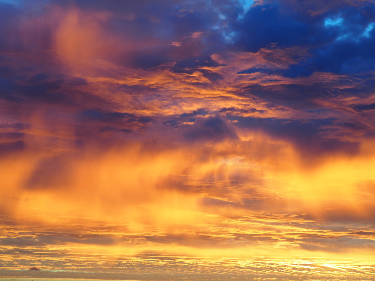 Auric Horizon | helloart