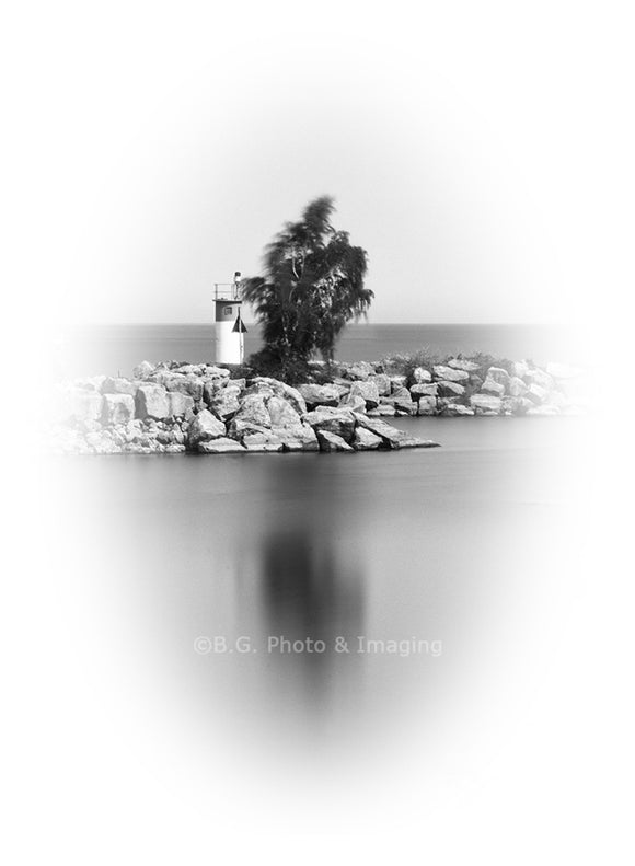 Alone At The Breakwall | helloart