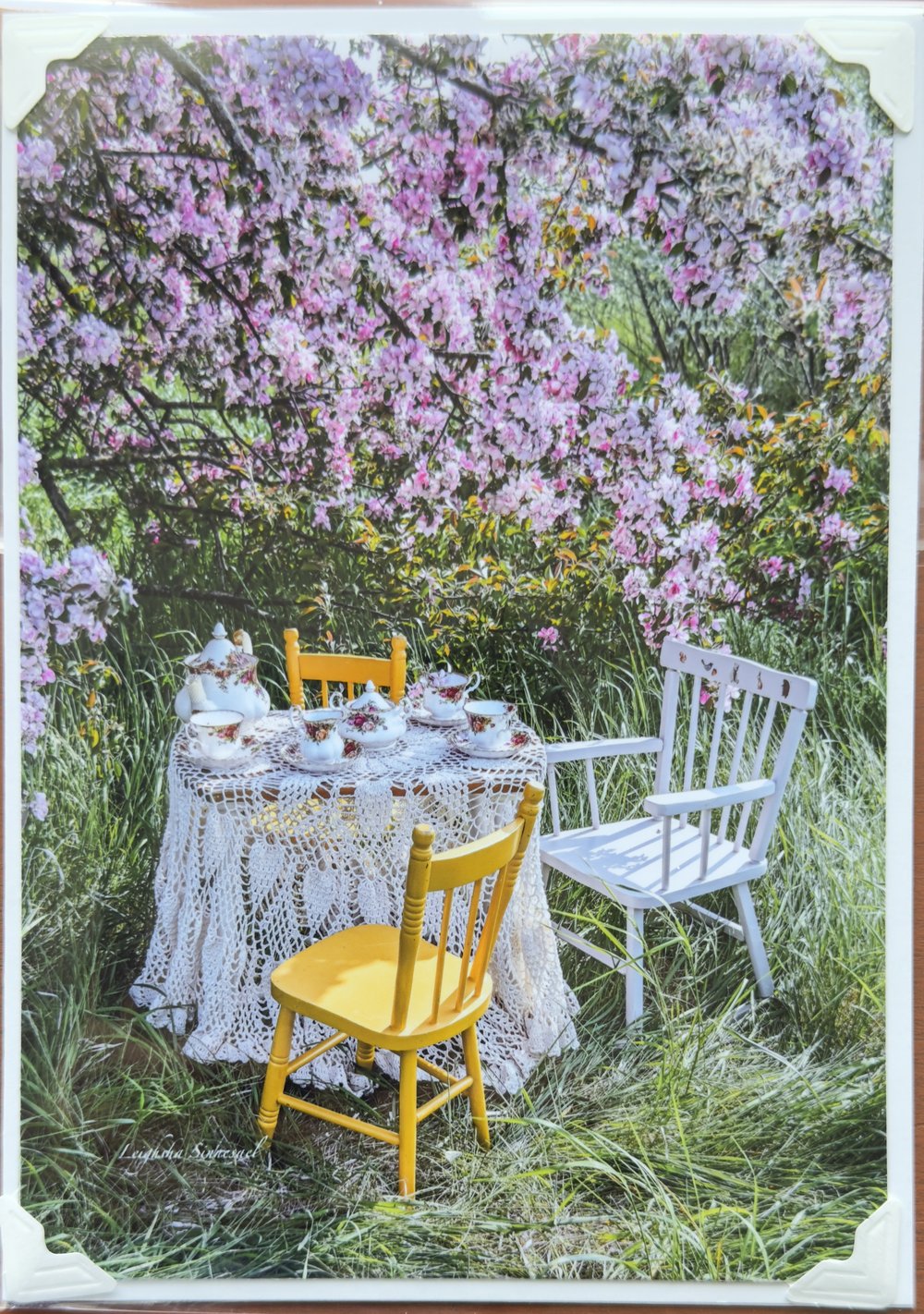 Country Rose Tea Party | helloart