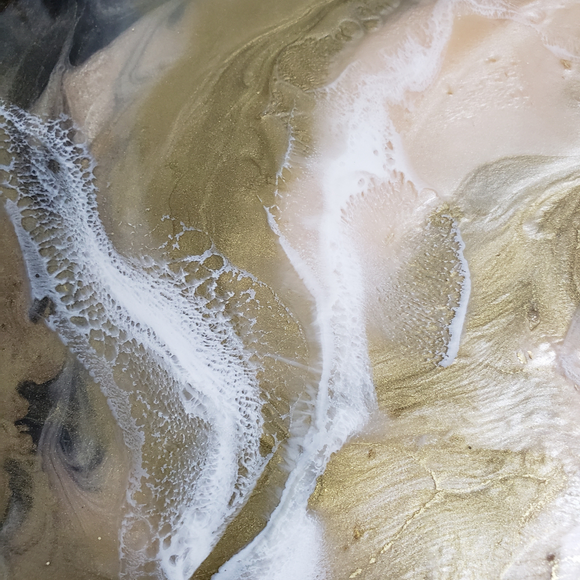 Black and gold round tray | helloart