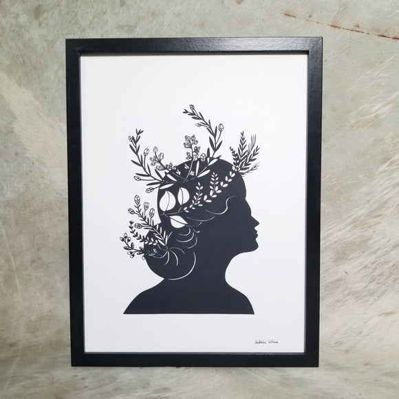 Lady of the Fields | helloart